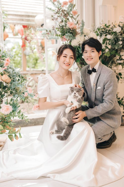 A Simple Guide to Hosting a Cat-Friendly Wedding